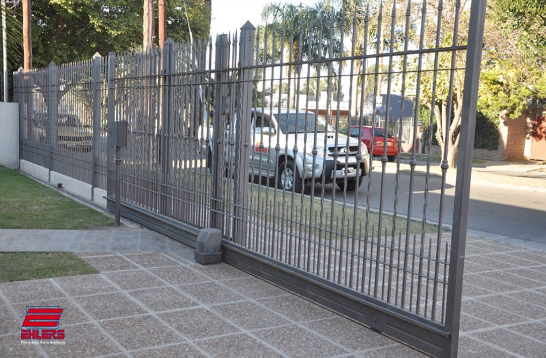 Portones Corredizos Automáticos o Manuales.